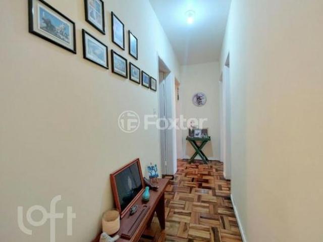 Apartamento, 3 dormitórios, 60.38 m², em Centro