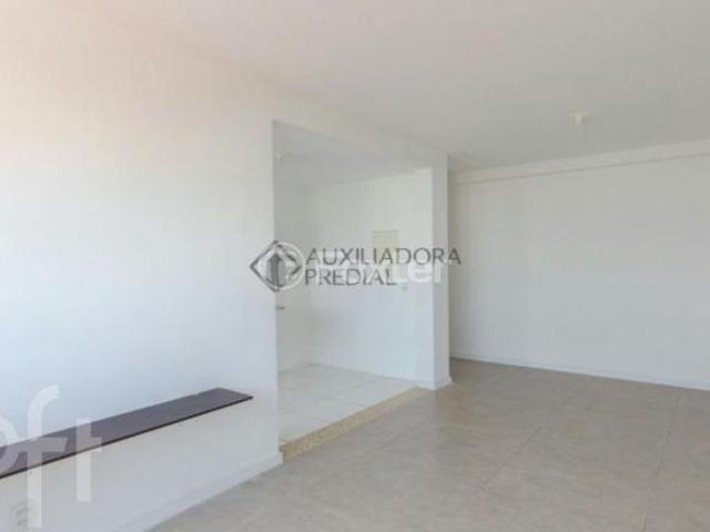 Apartamento, 3 dormitórios, 61.81 m², em São José