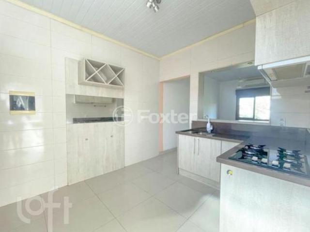 Apartamento, 3 dormitórios, 63 m², em São Sebastião