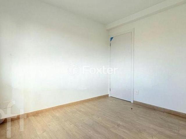 Apartamento, 3 dormitórios, 74 m², em Partenon