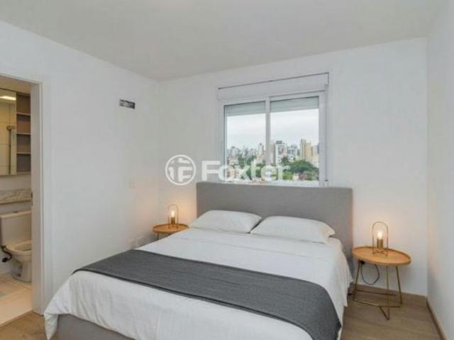 Apartamento, 3 dormitórios, 74 m², em Partenon