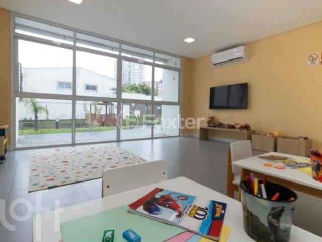 Apartamento, 3 dormitórios, 74.5 m², em Partenon