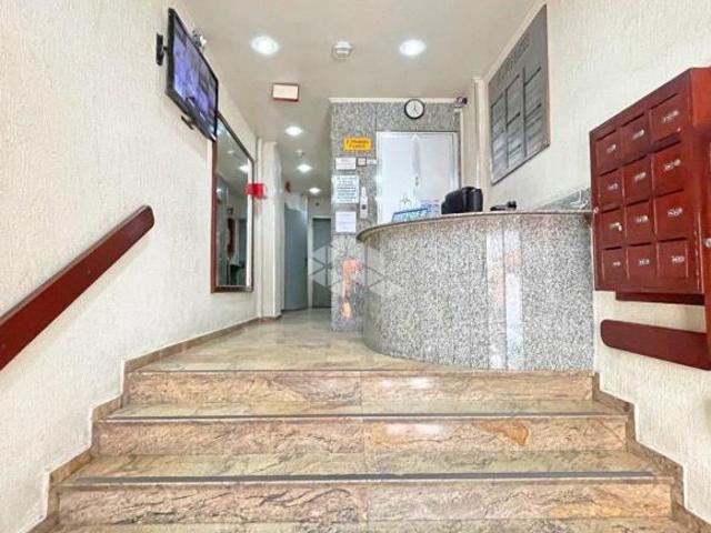 Apartamento 3 dormitórios 75 m2, elevador, andar alto com vista, no centro