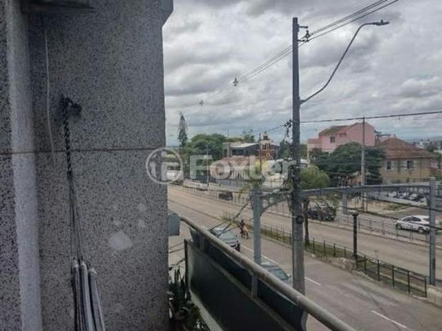 Apartamento, 3 dormitórios, 75 m², em São João