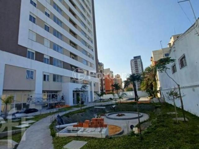 Apartamento, 3 dormitórios, 75 m², em Partenon