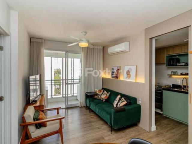 Apartamento, 3 dormitórios, 75 m², em Passo da Areia