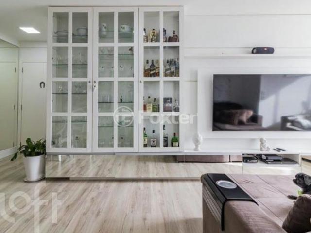 Apartamento, 3 dormitórios, 75.96 m², em Santana