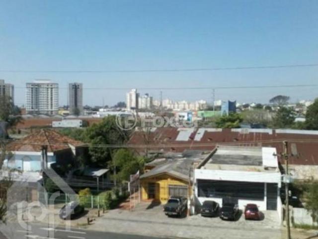 Apartamento, 3 dormitórios, 76 m², em São Sebastião