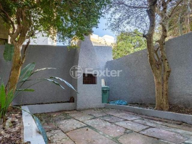 Apartamento, 3 dormitórios, 76.14 m², em Centro Histórico