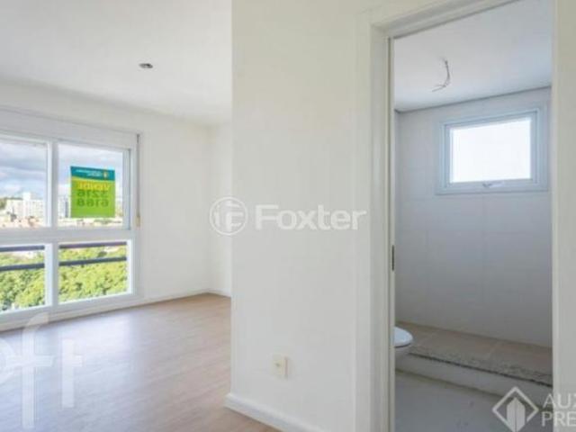 Apartamento, 3 dormitórios, 76.44 m², em Azenha