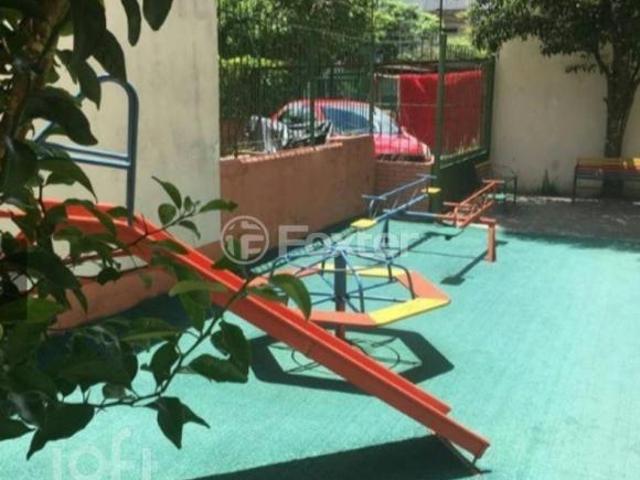 Apartamento, 3 dormitórios, 78.09 m², em Menino Deus