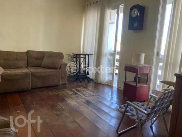 Apartamento, 3 dormitórios, 79.71 m², em Centro