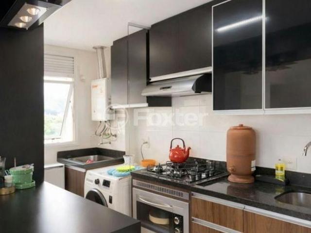 Apartamento, 3 dormitórios, 70.42 m², em Partenon