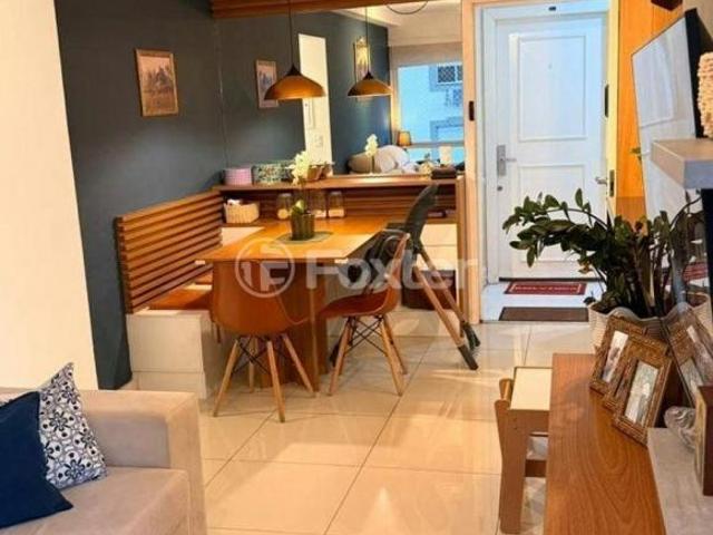Apartamento, 3 dormitórios, 71 m², em Cavalhada