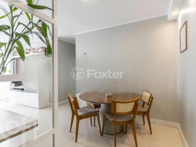 Apartamento, 3 dormitórios, 71 m², em Cavalhada