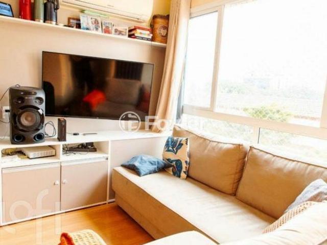 Apartamento, 3 dormitórios, 71.34 m², em Passo da Areia
