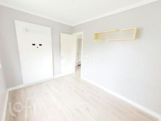 Apartamento, 3 dormitórios, 72.4 m², em Jardim Carvalho