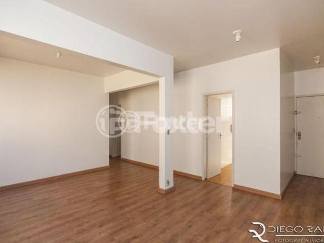 Apartamento, 3 dormitórios, 84.67 m², em Auxiliadora