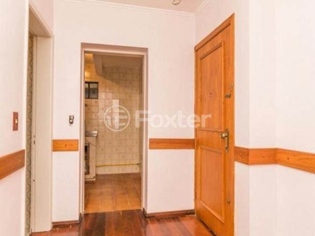 Apartamento, 3 dormitórios, 85 m², em Menino Deus