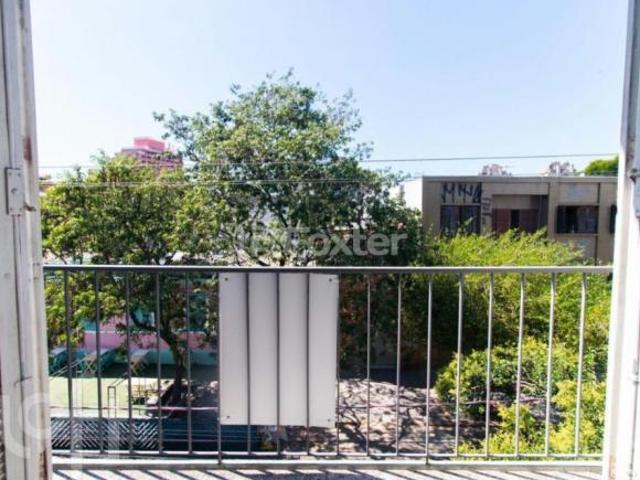 Apartamento, 3 dormitórios, 85.1 m², em Azenha