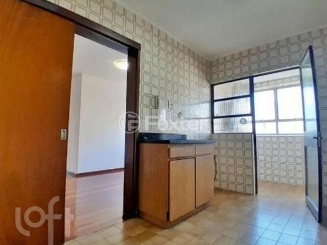 Apartamento, 3 dormitórios, 86 m², em Floresta