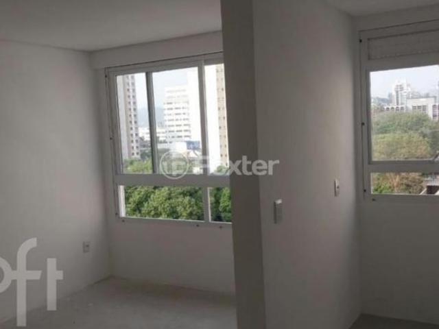 Apartamento, 3 dormitórios, 86.38 m², em Menino Deus