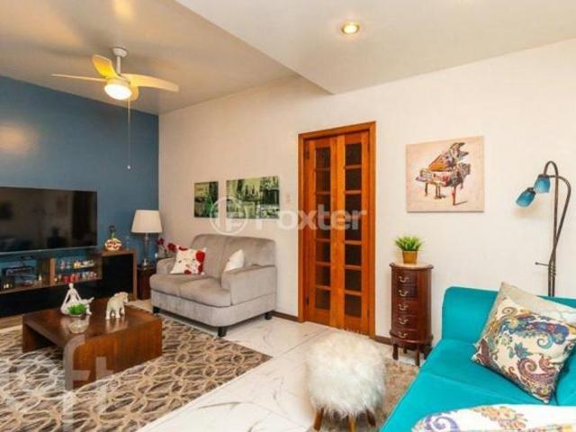 Apartamento, 3 dormitórios, 86.74 m², em Menino Deus