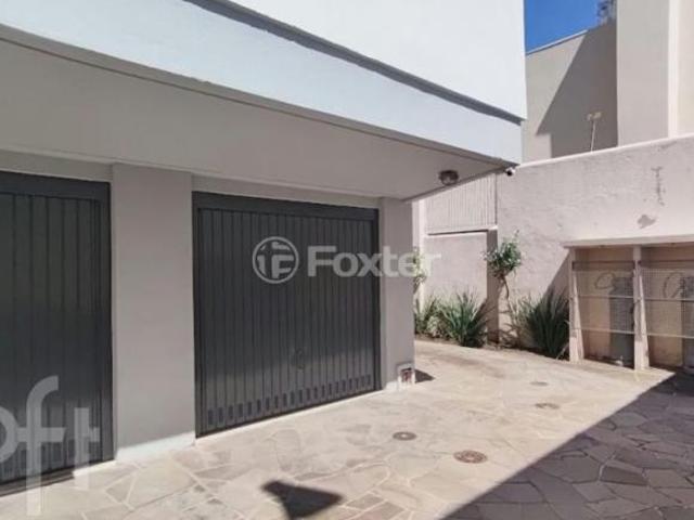 Apartamento, 3 dormitórios, 86.87 m², em Menino Deus