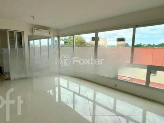 Apartamento, 3 dormitórios, 87 m², em Menino Deus