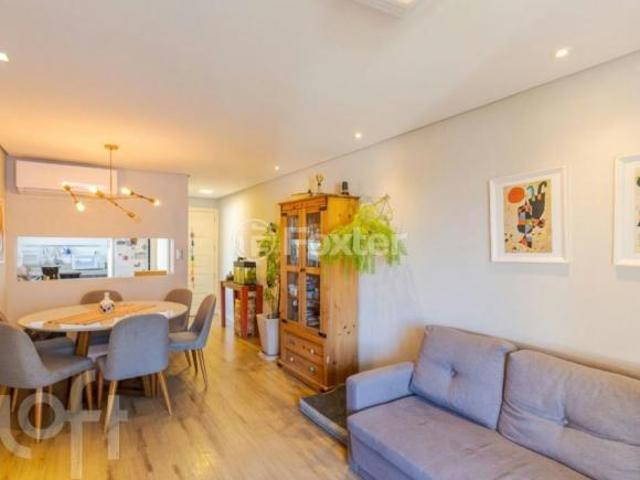 Apartamento, 3 dormitórios, 88 m², em Menino Deus
