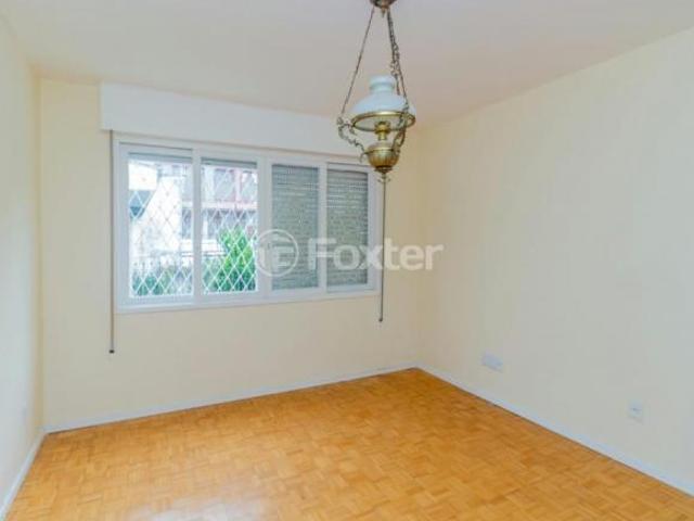 Apartamento, 3 dormitórios, 88.93 m², em Petrópolis