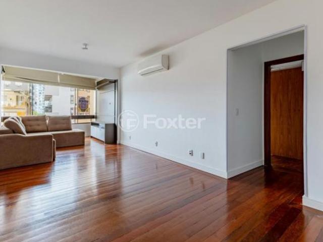 Apartamento, 3 dormitórios, 89 m², em Petrópolis
