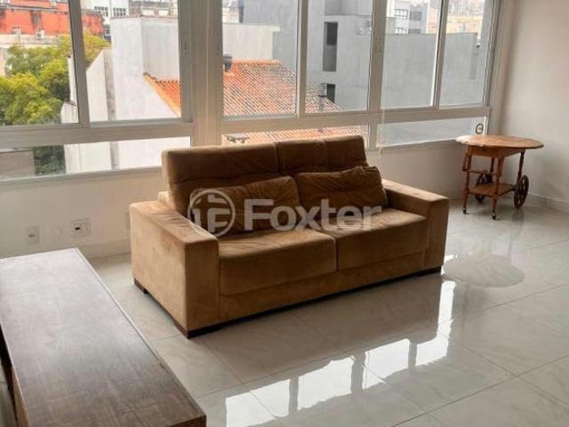 Apartamento, 3 dormitórios, 89.88 m², em Petrópolis