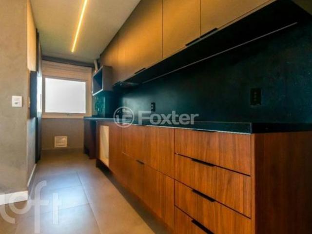 Apartamento, 3 dormitórios, 80 m², em São João