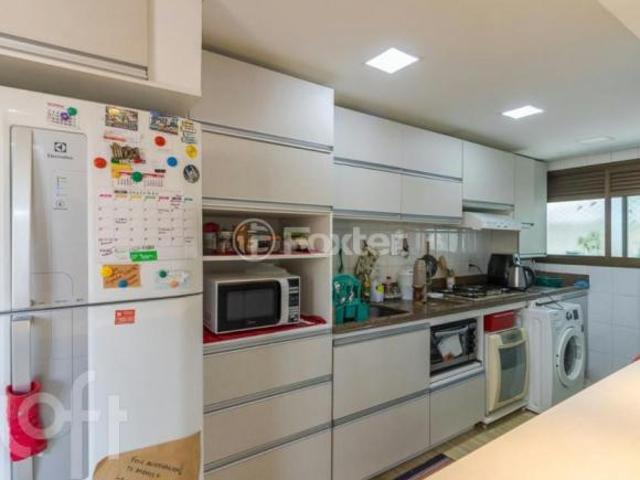 Apartamento, 3 dormitórios, 80.44 m², em Rio Branco