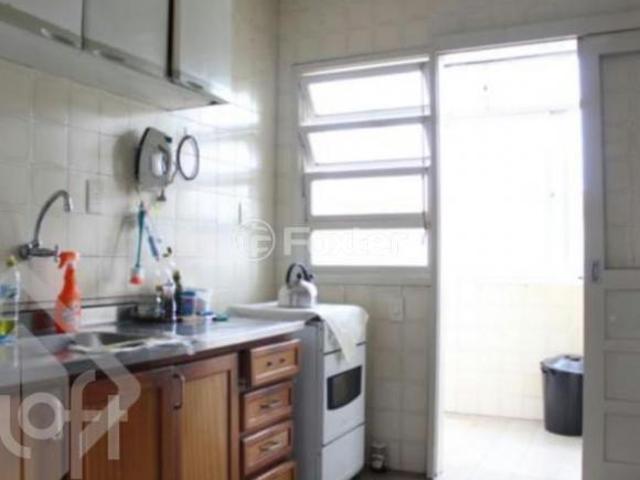 Apartamento, 3 dormitórios, 81 m², em Menino Deus