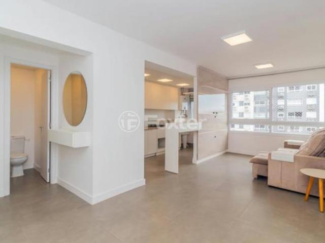 Apartamento, 3 dormitórios, 81 m², em São Sebastião