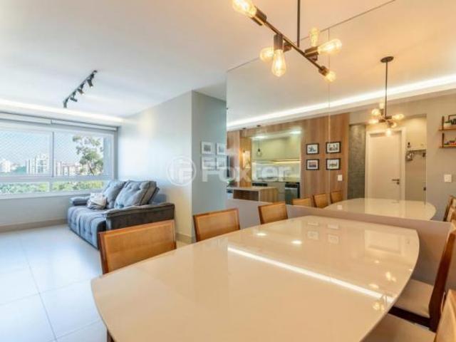 Apartamento, 3 dormitórios, 81 m², em São Sebastião