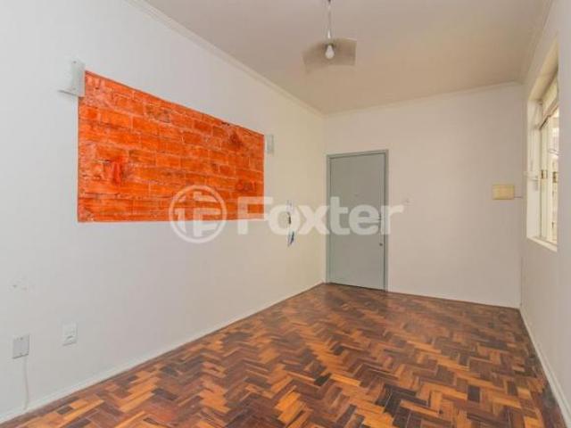 Apartamento, 3 dormitórios, 81 m², em Santana