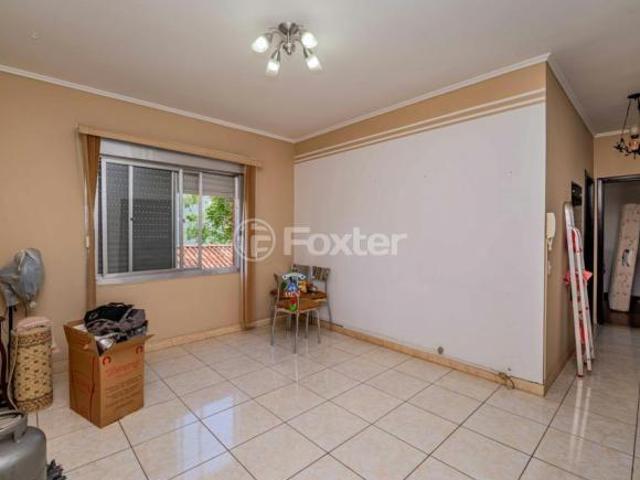 Apartamento, 3 dormitórios, 81.61 m², em Cristal