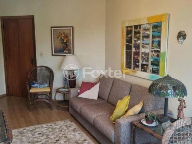 Apartamento, 3 dormitórios, 82.23 m², em Menino Deus