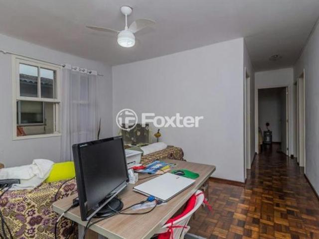Apartamento, 3 dormitórios, 83.74 m², em Cristal