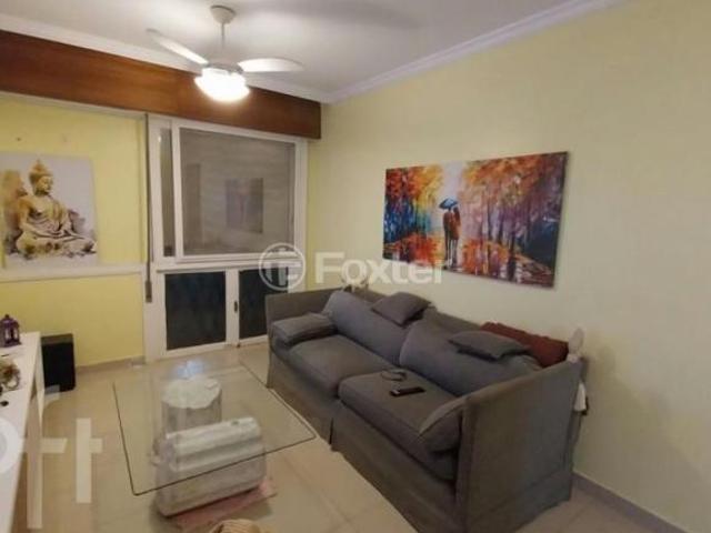 Apartamento, 3 dormitórios, 94 m², em Menino Deus