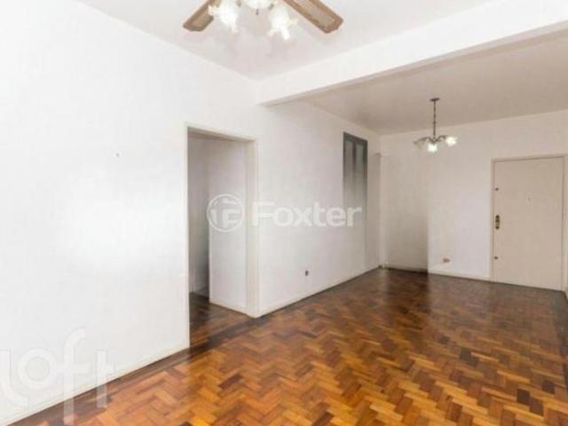 Apartamento, 3 dormitórios, 94 m², em São João