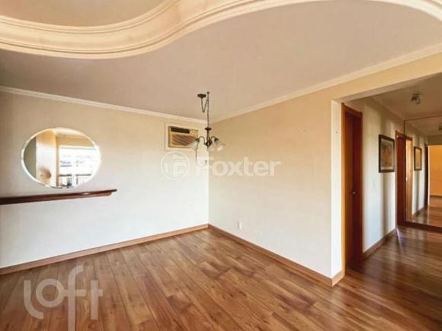 Apartamento, 3 dormitórios, 94 m², em Teresópolis