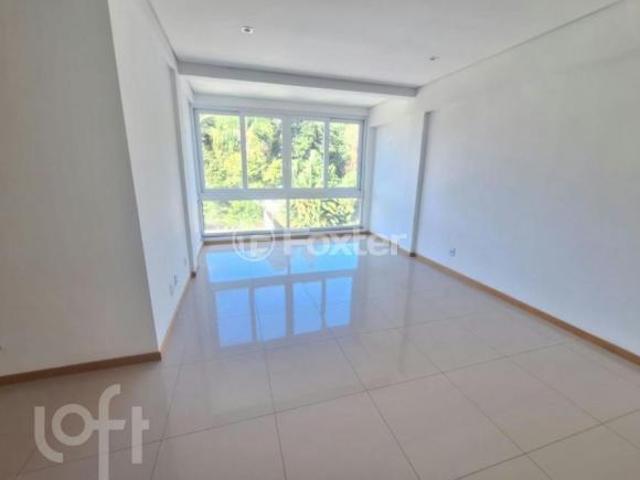 Apartamento, 3 dormitórios, 94.13 m², em Cristal