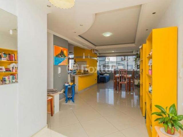 Apartamento, 3 dormitórios, 94.54 m², em Passo da Areia