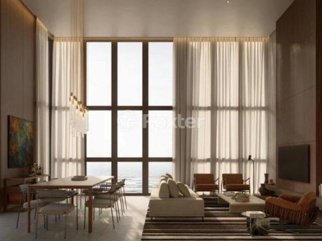 Apartamento, 3 dormitórios, 96 m², em Centro