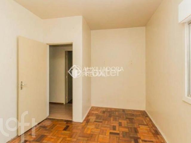 Apartamento, 3 dormitórios, 96 m², em São Sebastião