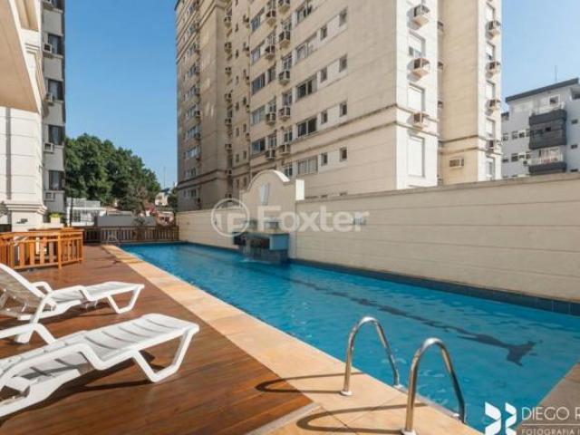 Apartamento, 3 dormitórios, 96 m², em Passo da Areia